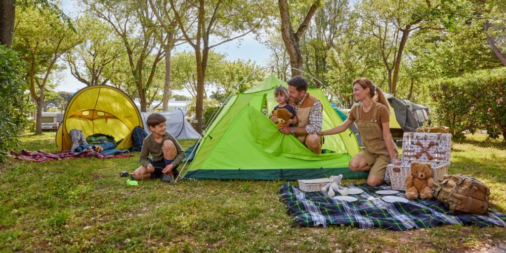 Cosa portare in campeggio? Ecco tutto l’occorrente! - Campeggio ...